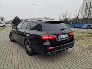 Black Mercedes-Benz E 350 2017 in Klaipeda, with an engine capacity of 3.00 L and mileage of 243 thousand km for 16700 €, photo 15 on AUTOMOTO.COM.LV