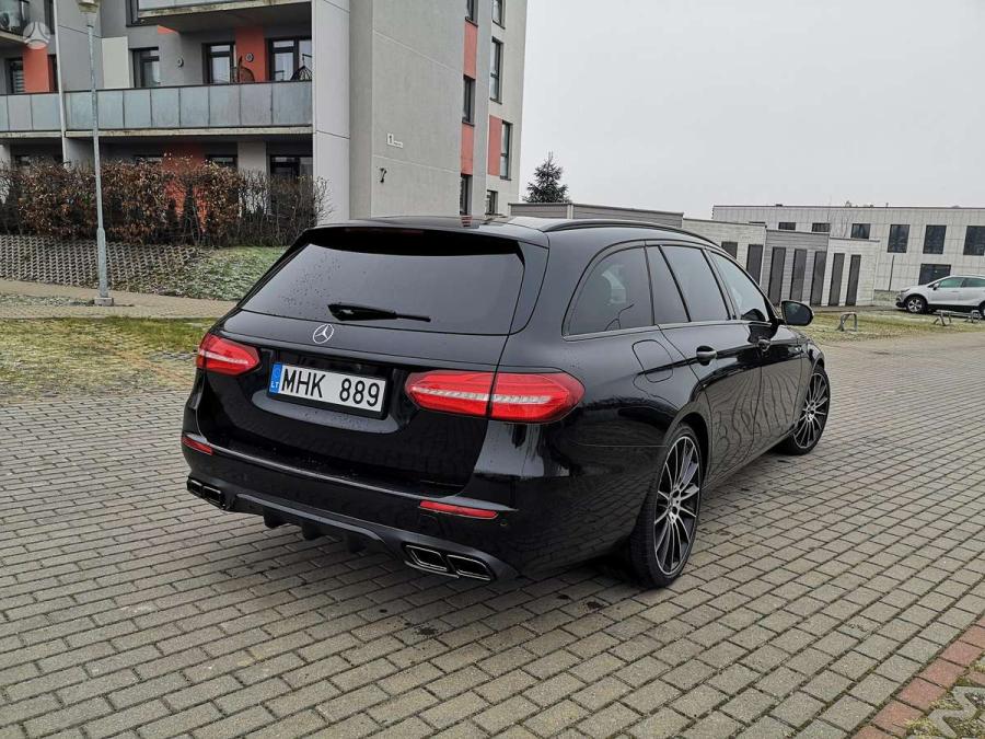 Black Mercedes-Benz E 350 2017 in Klaipeda, with an engine capacity of 3.00 L and mileage of 243 thousand km for 16700 €, photo 16 on AUTOMOTO.COM.LV