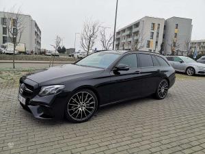 Black Mercedes-Benz E 350 2017 in Klaipeda, with an engine capacity of 3.00 L and mileage of 243 thousand km for 16700 €, photo 17 on AUTOMOTO.COM.LV