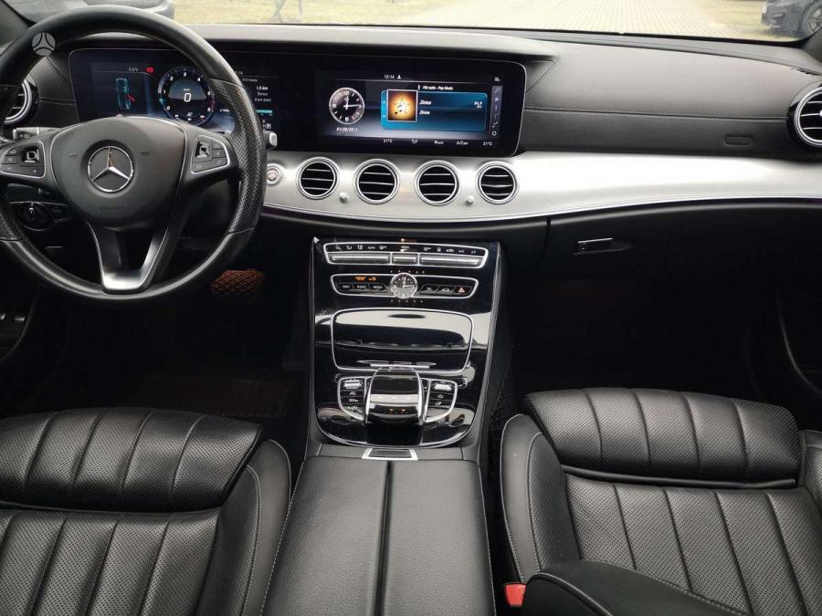 Black Mercedes-Benz E 350 2017 in Klaipeda, with an engine capacity of 3.00 L and mileage of 243 thousand km for 16700 €, photo 18 on AUTOMOTO.COM.LV