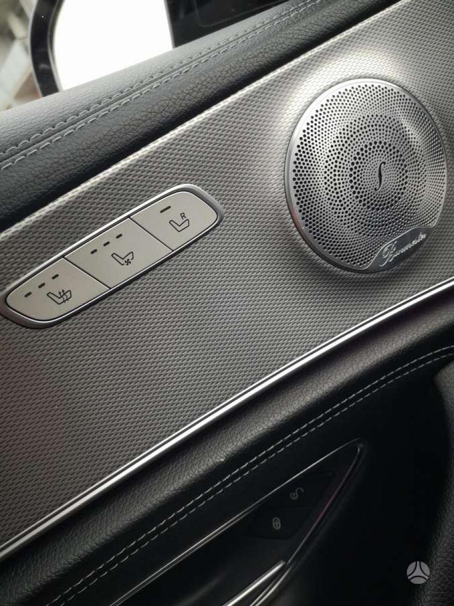 Black Mercedes-Benz E 350 2017 in Klaipeda, with an engine capacity of 3.00 L and mileage of 243 thousand km for 16700 €, photo 30 on AUTOMOTO.COM.LV