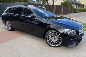 Black Mercedes-Benz E 350 2017 in Marijampole, with an engine capacity of 2.99 L and mileage of 240 thousand km for 19750 €, photo 7 on AUTOMOTO.COM.LV