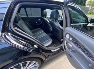 Black Mercedes-Benz E 350 2017 in Marijampole, with an engine capacity of 2.99 L and mileage of 240 thousand km for 19750 €, photo 32 on AUTOMOTO.COM.LV