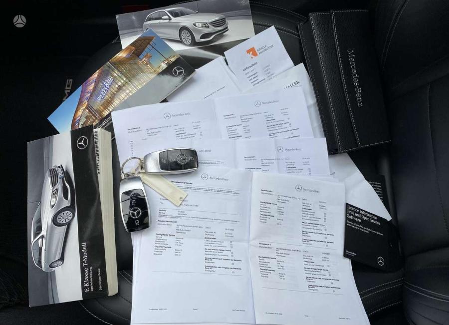 Black Mercedes-Benz E 350 2017 in Marijampole, with an engine capacity of 2.99 L and mileage of 240 thousand km for 19750 €, photo 40 on AUTOMOTO.COM.LV