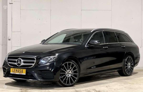 Melns Mercedes-Benz E 350 2018 Klaipėda, ar dzinēja tilpumu 2.99 L un nobraukumu 255 tūkst. km par 19999 €, foto 3 vietnē AUTOMOTO.COM.LV