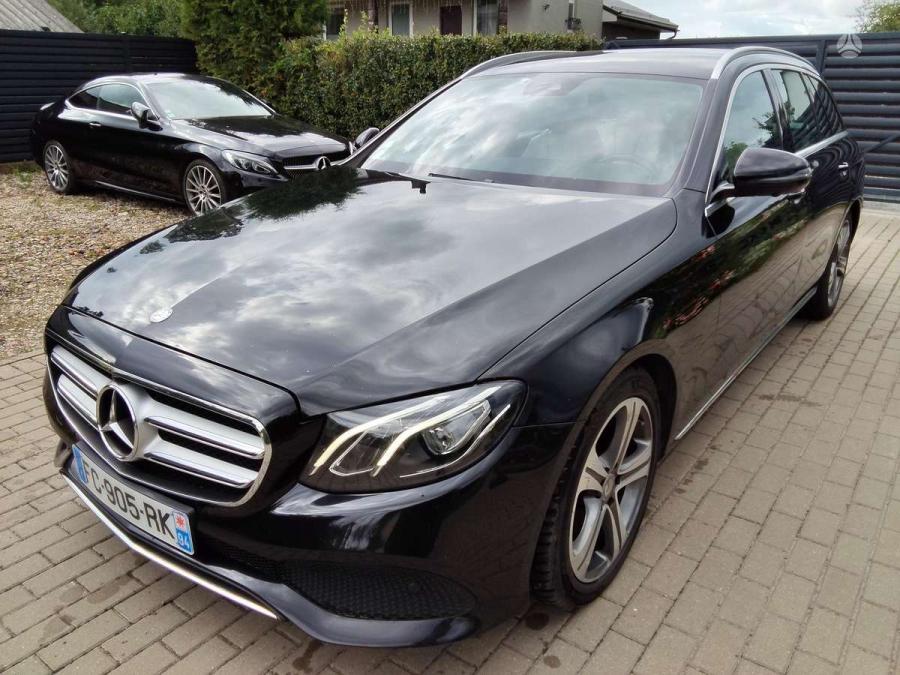 Black Mercedes-Benz E 350 2018 in Vilnius, with an engine capacity of 2.95 L and mileage of 251 thousand km for 16390 €, photo 1 on AUTOMOTO.COM.LV