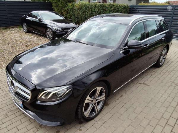 Black Mercedes-Benz E 350 2018 in Vilnius, with an engine capacity of 2.95 L and mileage of 251 thousand km for 16390 €, photo 6 on AUTOMOTO.COM.LV