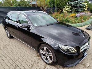 Black Mercedes-Benz E 350 2018 in Vilnius, with an engine capacity of 2.95 L and mileage of 251 thousand km for 16390 €, photo 7 on AUTOMOTO.COM.LV