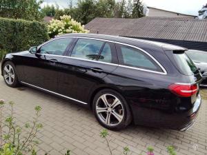 Black Mercedes-Benz E 350 2018 in Vilnius, with an engine capacity of 2.95 L and mileage of 251 thousand km for 16390 €, photo 11 on AUTOMOTO.COM.LV