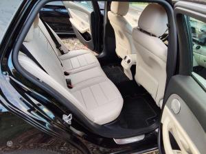 Black Mercedes-Benz E 350 2018 in Vilnius, with an engine capacity of 2.95 L and mileage of 251 thousand km for 16390 €, photo 16 on AUTOMOTO.COM.LV