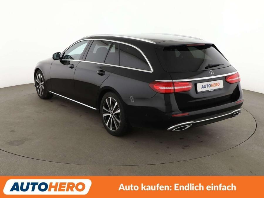 Melns Mercedes-Benz E 350 2019 Kauņa, ar dzinēja tilpumu 2.90 L un nobraukumu 92 tūkst. km par 32327 €, foto 4 vietnē AUTOMOTO.COM.LV