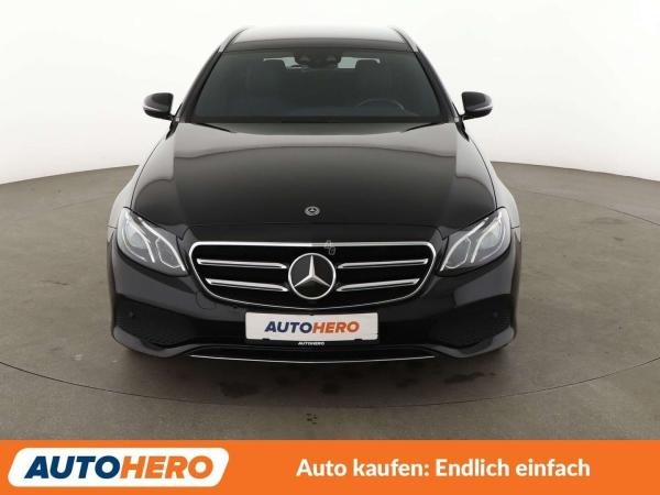 Melns Mercedes-Benz E 350 2019 Kauņa, ar dzinēja tilpumu 2.90 L un nobraukumu 92 tūkst. km par 32327 €, foto 9 vietnē AUTOMOTO.COM.LV