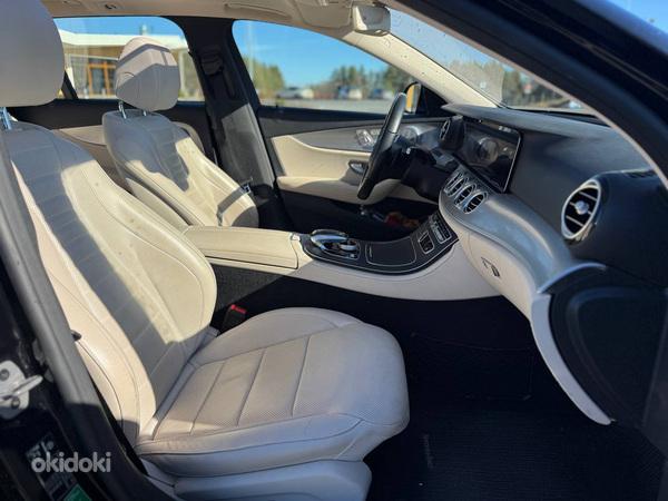 Melns Mercedes-Benz E 350 2020 Narva, ar dzinēja tilpumu 3.00 L un nobraukumu 226 tūkst. km par 26990 €, foto 6 vietnē AUTOMOTO.COM.LV