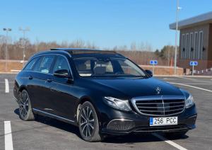 Melns Mercedes-Benz E 350 2020 Narva, ar dzinēja tilpumu 3.00 L un nobraukumu 226 tūkst. km par 26990 €, foto 3 vietnē AUTOMOTO.COM.LV
