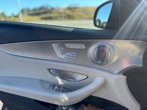 Melns Mercedes-Benz E 350 2020 Narva, ar dzinēja tilpumu 3.00 L un nobraukumu 226 tūkst. km par 26990 €, foto 11 vietnē AUTOMOTO.COM.LV