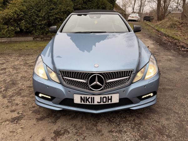 Blue Mercedes-Benz E 350 2011 in Klaipeda, with an engine capacity of 3.00 L and mileage of 261 thousand km for 5995 €, photo 9 on AUTOMOTO.COM.LV