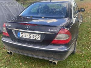 Zils Mercedes-Benz E 350 2006 Rīga, ar dzinēja tilpumu 3.50 L un nobraukumu 265 tūkst. km par 1850 €, foto 3 vietnē AUTOMOTO.COM.LV