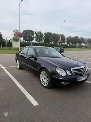 Zils Mercedes-Benz E 350 2007 Kauņa, ar dzinēja tilpumu 3.50 L un nobraukumu 300 tūkst. km par 4000 €, foto 3 vietnē AUTOMOTO.COM.LV