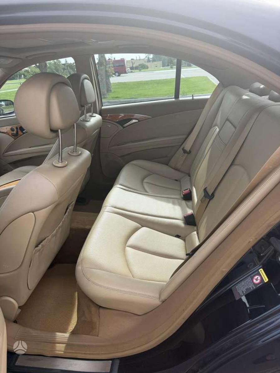 Zils Mercedes-Benz E 350 2007 Kauņa, ar dzinēja tilpumu 3.50 L un nobraukumu 300 tūkst. km par 4000 €, foto 10 vietnē AUTOMOTO.COM.LV