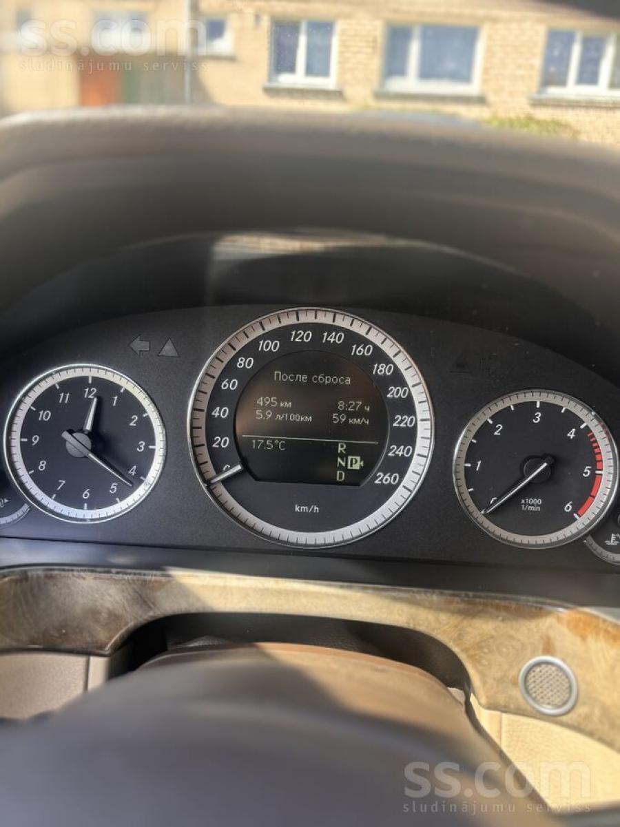 Синий Мерседес E 350 2009 в Бауска, объемом двигателя 3.00 л и пробегом 346 тыс. км за 6200 €, фото 6 на AUTOMOTO.COM.LV