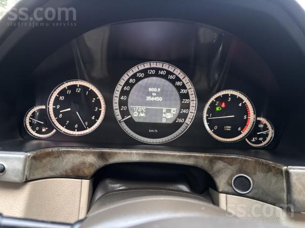 Blue Mercedes-Benz E 350 2009 in Bauska, with an engine capacity of 3.00 L and mileage of 356 thousand km for 5700 €, photo 6 on AUTOMOTO.COM.LV