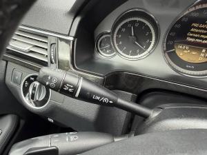 Blue Mercedes-Benz E 350 2011 in Rezekne, with an engine capacity of 3.00 L and mileage of 295 thousand km for 9490 €, photo 16 on AUTOMOTO.COM.LV