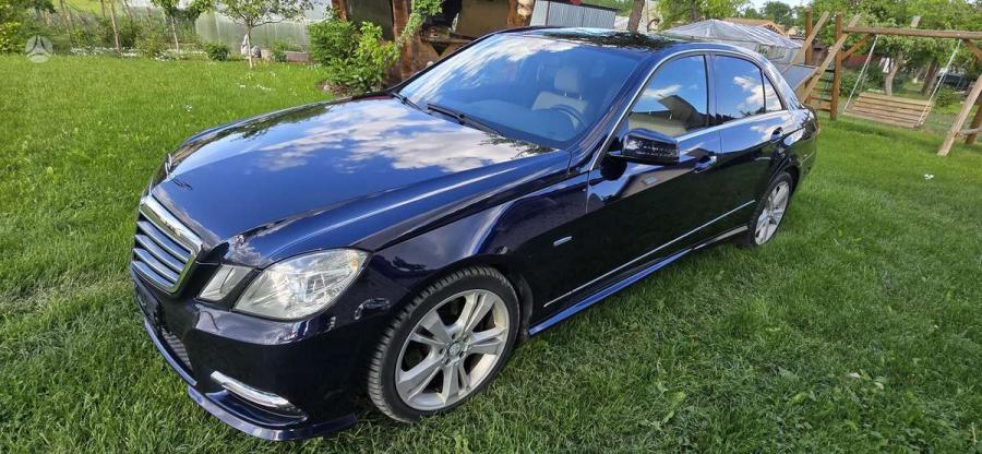 Zils Mercedes-Benz E 350 2012 Kėdainiai, ar dzinēja tilpumu 3.50 L un nobraukumu 211 tūkst. km par 9200 €, foto 4 vietnē AUTOMOTO.COM.LV