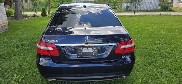 Zils Mercedes-Benz E 350 2012 Kėdainiai, ar dzinēja tilpumu 3.50 L un nobraukumu 211 tūkst. km par 9200 €, foto 7 vietnē AUTOMOTO.COM.LV