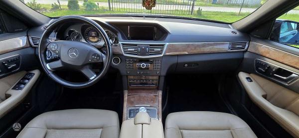 Zils Mercedes-Benz E 350 2012 Kėdainiai, ar dzinēja tilpumu 3.50 L un nobraukumu 211 tūkst. km par 9200 €, foto 10 vietnē AUTOMOTO.COM.LV