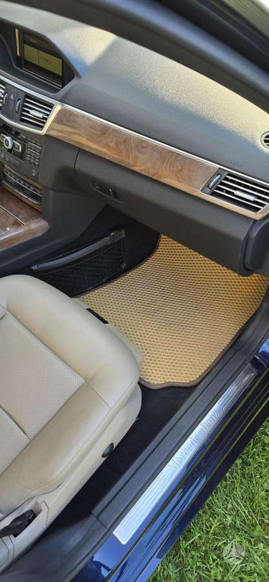 Zils Mercedes-Benz E 350 2012 Kėdainiai, ar dzinēja tilpumu 3.50 L un nobraukumu 211 tūkst. km par 9200 €, foto 19 vietnē AUTOMOTO.COM.LV