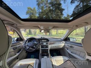 Blue Mercedes-Benz E 350 2013 in Riga, with an engine capacity of 3.00 L and mileage of 283 thousand km for 9998 €, photo 27 on AUTOMOTO.COM.LV
