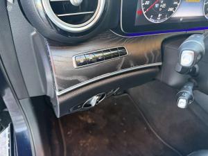 Zils Mercedes-Benz E 350 2016 Tauragė, ar dzinēja tilpumu 2.99 L un nobraukumu 240 tūkst. km par 19000 €, foto 11 vietnē AUTOMOTO.COM.LV