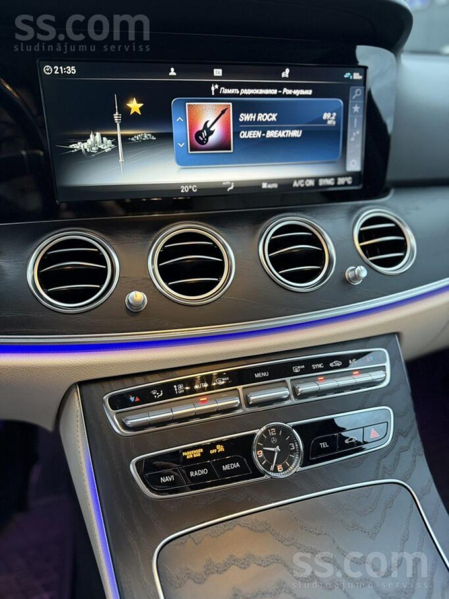 Zils Mercedes-Benz E 350 2016 Rīga, ar dzinēja tilpumu 3.00 L un nobraukumu 150 tūkst. km par 28800 €, foto 8 vietnē AUTOMOTO.COM.LV