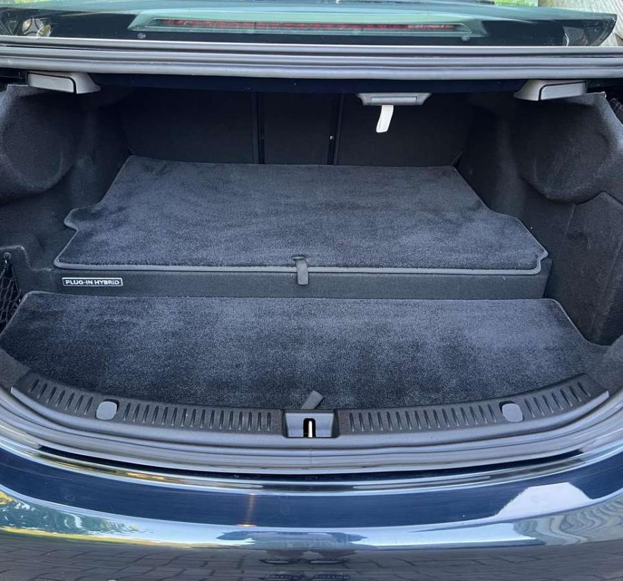 Zils Mercedes-Benz E 350 2016 Kauņa, ar dzinēja tilpumu 1.99 L un nobraukumu 157 tūkst. km par 17500 €, foto 19 vietnē AUTOMOTO.COM.LV