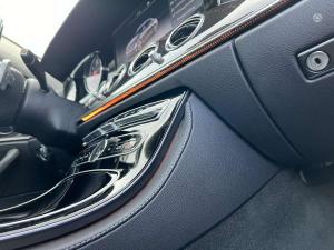 Zils Mercedes-Benz E 350 2016 Kauņa, ar dzinēja tilpumu 2.99 L un nobraukumu 149 tūkst. km par 15750 €, foto 41 vietnē AUTOMOTO.COM.LV
