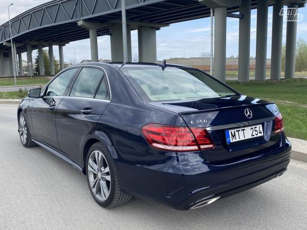 Zils Mercedes-Benz E 350 2016 Mažeikiai, ar dzinēja tilpumu 3.50 L un nobraukumu 130 tūkst. km par 15000 €, foto 3 vietnē AUTOMOTO.COM.LV