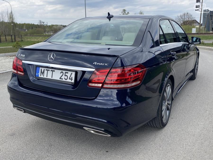 Zils Mercedes-Benz E 350 2016 Mažeikiai, ar dzinēja tilpumu 3.50 L un nobraukumu 130 tūkst. km par 15000 €, foto 6 vietnē AUTOMOTO.COM.LV