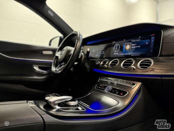 Blue Mercedes-Benz E 350 2017 in Klaipeda, with an engine capacity of 2.00 L and mileage of 149 thousand km for 19900 €, photo 10 on AUTOMOTO.COM.LV