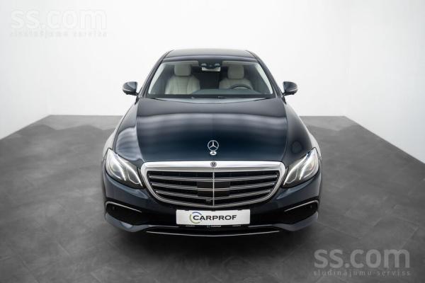 Синий Мерседес E 350 2018 в Таллин, объемом двигателя 2.00 л и пробегом 260 тыс. км за 14999 €, фото 5 на AUTOMOTO.COM.LV