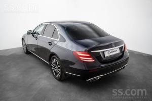 Синий Мерседес E 350 2018 в Таллин, объемом двигателя 2.00 л и пробегом 260 тыс. км за 14999 €, фото 9 на AUTOMOTO.COM.LV