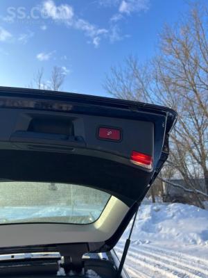 Zils Mercedes-Benz E 350 2010 Rīga, ar dzinēja tilpumu 3.00 L un nobraukumu 345 tūkst. km par 8500 €, foto 8 vietnē AUTOMOTO.COM.LV