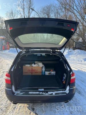 Zils Mercedes-Benz E 350 2010 Rīga, ar dzinēja tilpumu 3.00 L un nobraukumu 345 tūkst. km par 8500 €, foto 9 vietnē AUTOMOTO.COM.LV