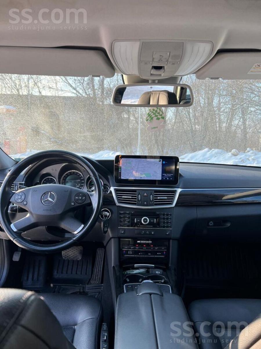 Zils Mercedes-Benz E 350 2010 Rīga, ar dzinēja tilpumu 3.00 L un nobraukumu 345 tūkst. km par 8500 €, foto 12 vietnē AUTOMOTO.COM.LV