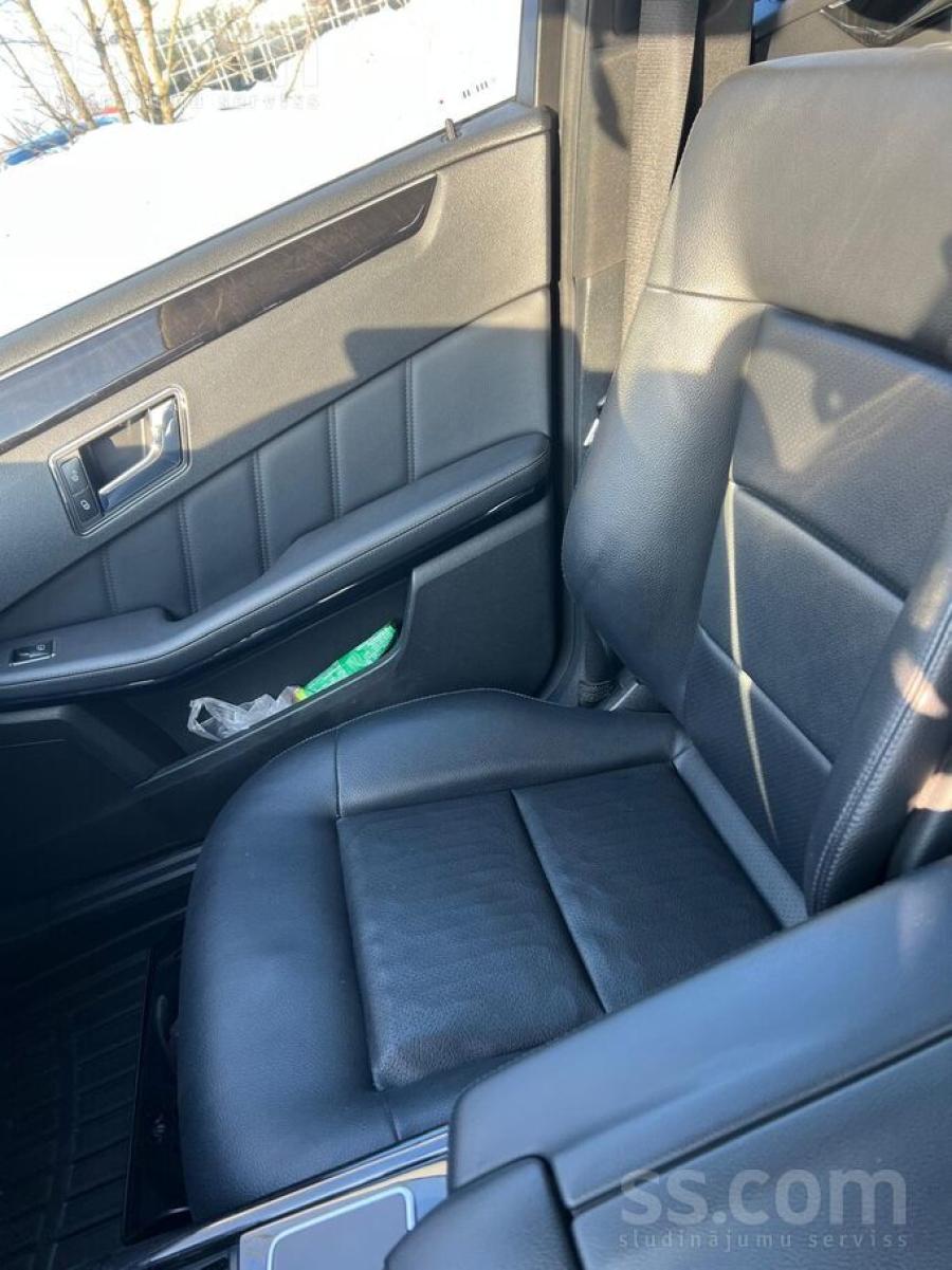 Zils Mercedes-Benz E 350 2010 Rīga, ar dzinēja tilpumu 3.00 L un nobraukumu 345 tūkst. km par 8500 €, foto 15 vietnē AUTOMOTO.COM.LV