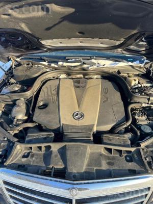 Zils Mercedes-Benz E 350 2010 Rīga, ar dzinēja tilpumu 3.00 L un nobraukumu 345 tūkst. km par 8500 €, foto 19 vietnē AUTOMOTO.COM.LV