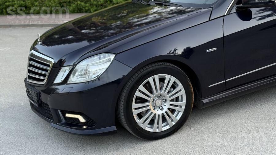 Blue Mercedes-Benz E 350 2011 in Jurmala, with an engine capacity of 3.00 L and mileage of 0 thousand km for 8950 €, photo 6 on AUTOMOTO.COM.LV