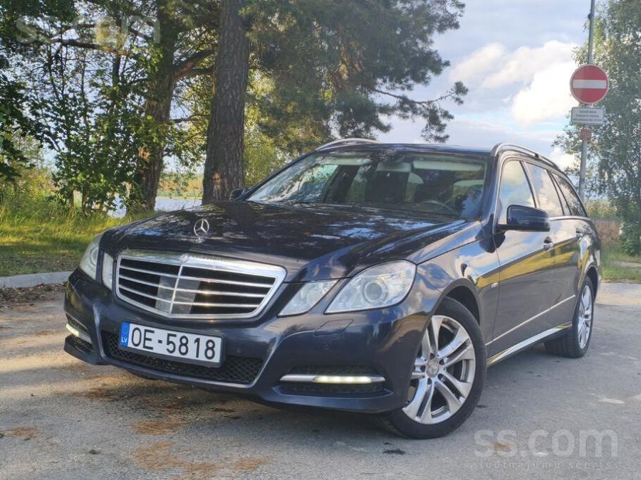 Синий Мерседес E 350 2011 в Рига, объемом двигателя 3.00 л и пробегом 340 тыс. км за 7490 €, фото 3 на AUTOMOTO.COM.LV
