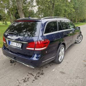 Синий Мерседес E 350 2015 в Рига, объемом двигателя 3.00 л и пробегом 257 тыс. км за 12950 €, фото 5 на AUTOMOTO.COM.LV