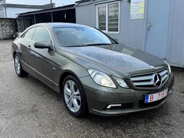 Brūns Mercedes-Benz E 350 2009 Rīga, ar dzinēja tilpumu 3.00 L un nobraukumu 123 tūkst. km par 13500 €, foto 1 vietnē AUTOMOTO.COM.LV