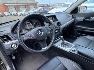 Brown Mercedes-Benz E 350 2009 in Riga, with an engine capacity of 3.00 L and mileage of 123 thousand km for 13500 €, photo 12 on AUTOMOTO.COM.LV